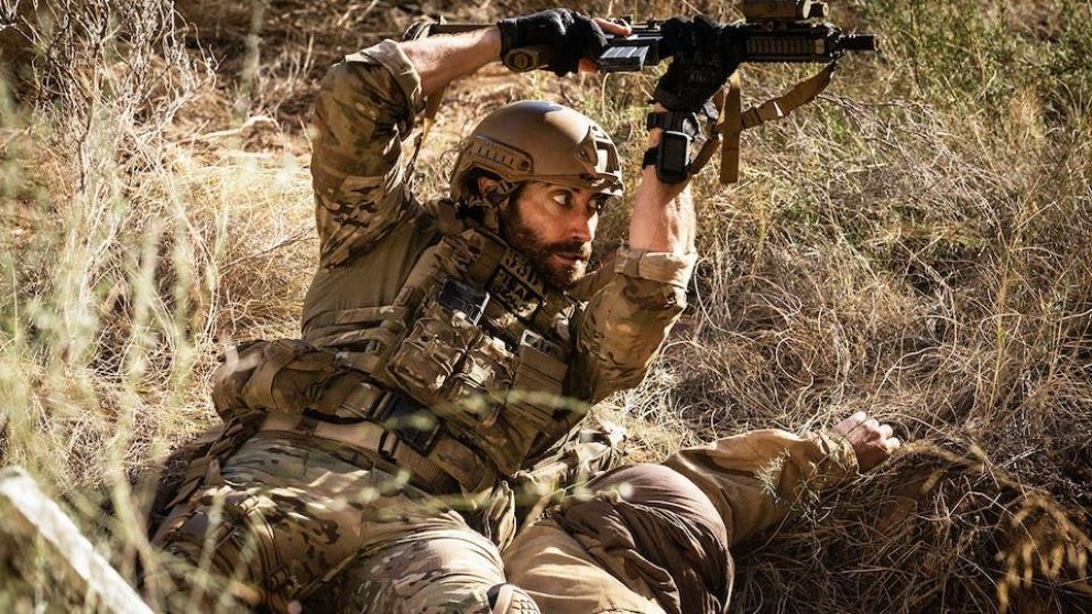 Crítica de “El pacto”, el intenso thriller de Guy Ritchie que ...