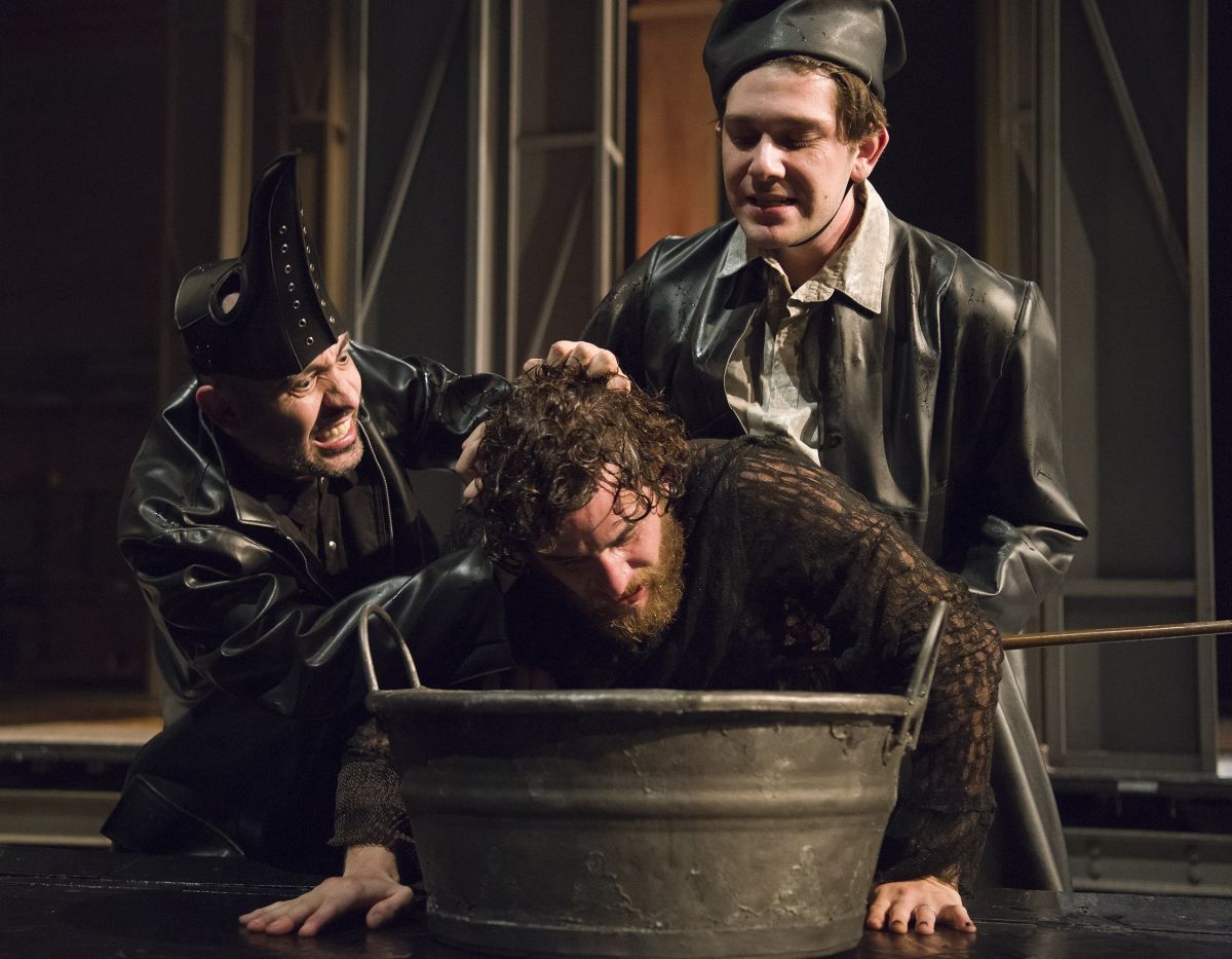 Crítica de "Eduardo II": Poder, deseo y tragedia en una puesta ...