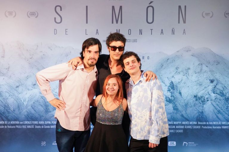 Federico Luis, Lorenzo “Toto” Ferro, Kiara Supini y Pehuén Pedre ...