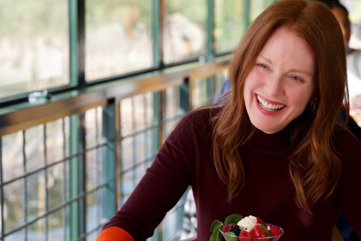 Crítica de "La habitación de al lado": El viaje de Almodóvar entre la ...