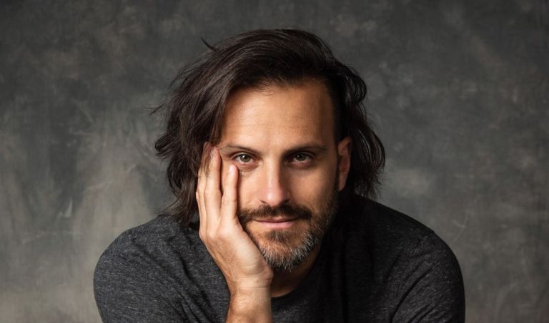 Por el mundo: Emiliano Hasan, el actor argentino detrás de Gabriel Mendoza en “Emilia Pérez ...