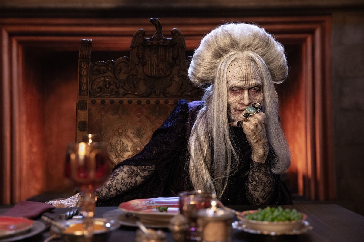 Crítica de “Drácula”: Luc Besson presenta la versión más romántica del clásico de Bram Stoker ...