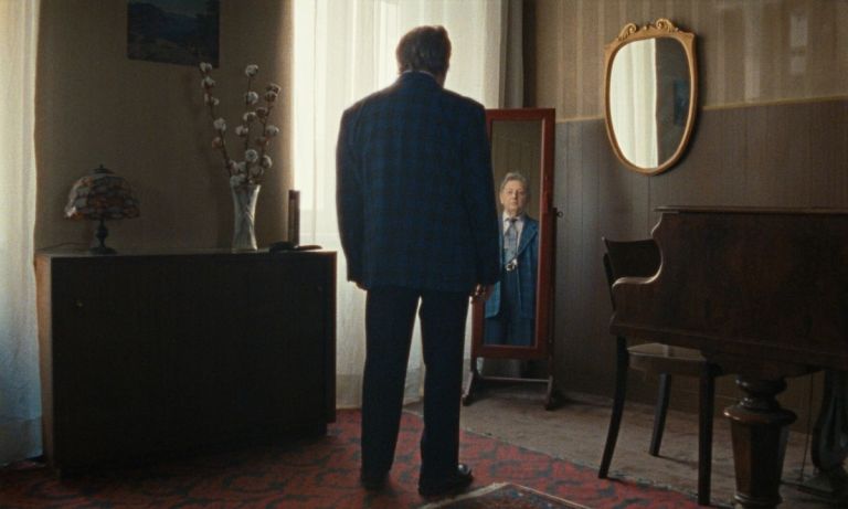 Crítica de "The Loneliest Man in Town": Tizza Covi y Rainer Frimmel ...